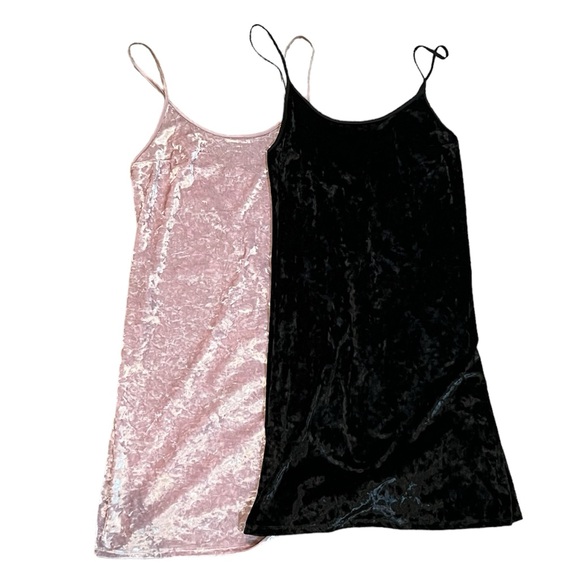 Victoria's Secret | Dresses | 2 Victoria Secret Xs Velvet Looking ...